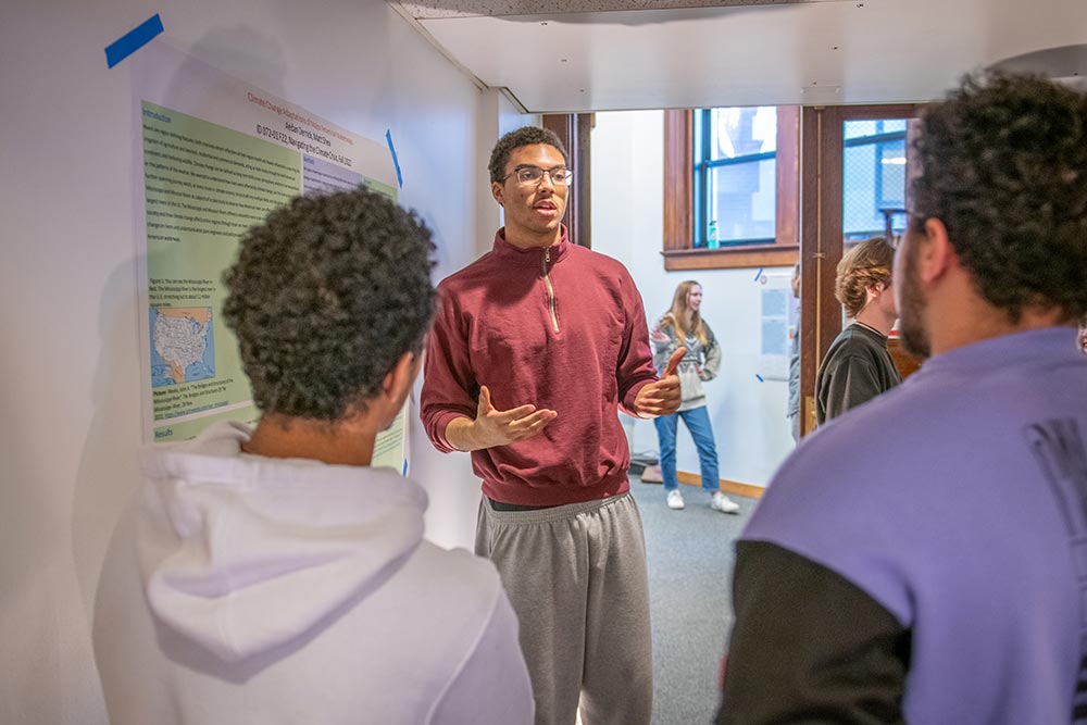 Sustainable future | Explore | Clark University
