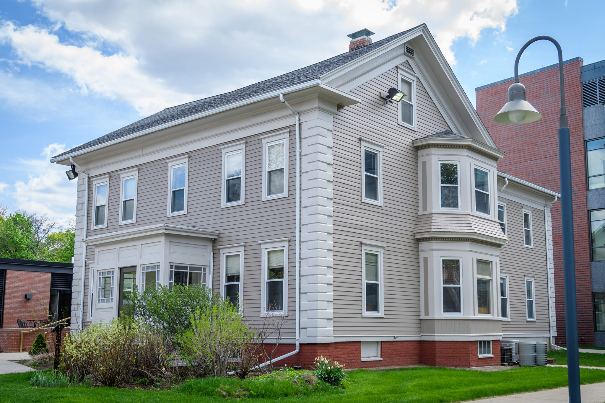 John and Kay Bassett Admissions Center | Campus Map